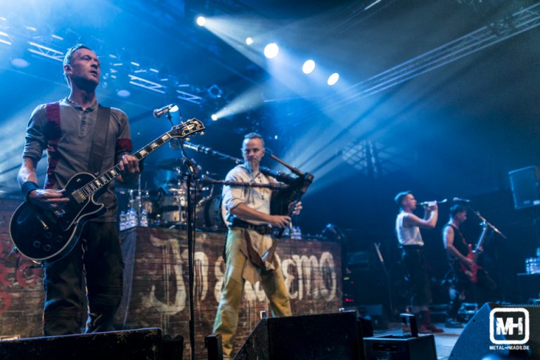 IN EXTREMO – 40 Wahre Lieder – metal-heads.de