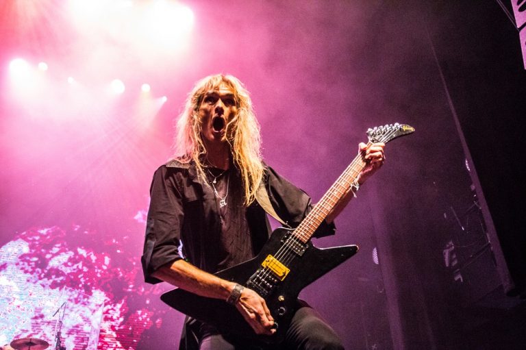 Ayreon Universe – Best Of Ayreon Live – metal-heads.de